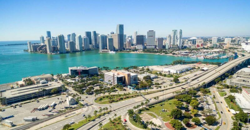 Top 10 South Beach Highlights Tour - Lincoln Road & Espanola - What’s Included and What’s Not