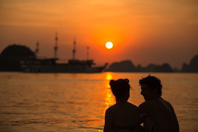 Top Luxury Experience: Dragon Legend Bai Tu Long Bay 2-Day Cruise - What Travelers Can Expect