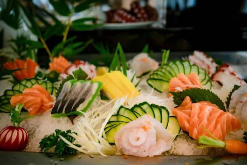 Top Luxury Ha Long Bay Day Cruise with Buffet Lunch & Pool - Who Should Consider This Tour?