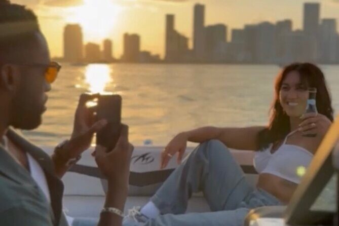Top Rated: Best Private Boat Charter in Miami with guided captain - An Authentic Miami Perspective on the Water