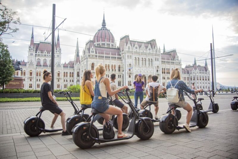 Top sights of Pest downtown on e-scooters incl. Parliament - Key Points