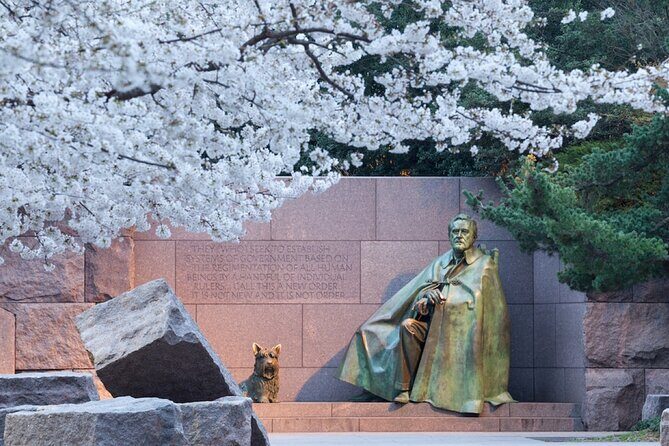 Top Tidal Basin Explorer of Thomas Jefferson FDR & MLK Memorials - Authentic Insights from Past Participants
