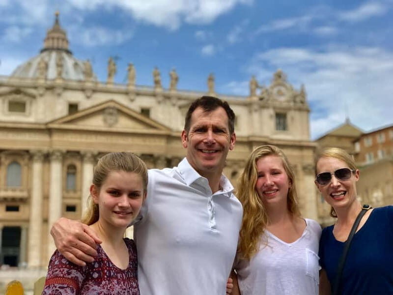 Top to Bottom Saint Peter's Basilica Tour with Dome Climb - Key Points