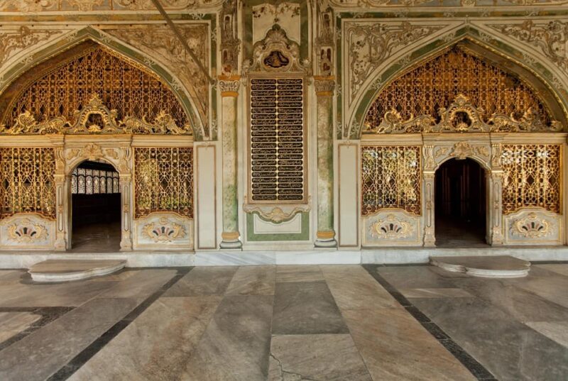 Topkapi Palace and Harem Istanbul Fast-Track Tickets, Tour - Who Will Love This Tour?