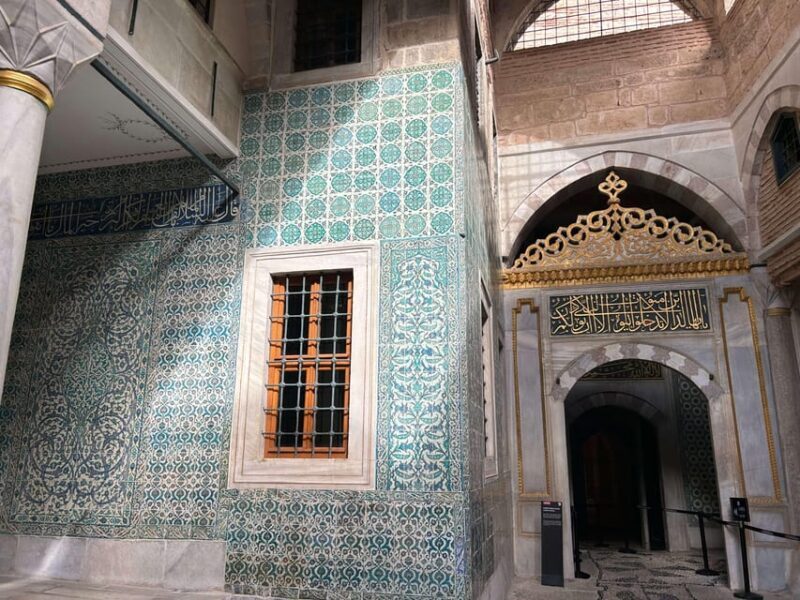 Topkapi Palace and Harem Skip-the-Line-Tickets & Audio Guide - The Sum Up: Who Is This Tour Best For?