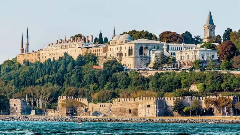 Topkapi Palace & Harem, Skip-the-Line Entry with SMALL GROUP - Who Will Love This Tour?