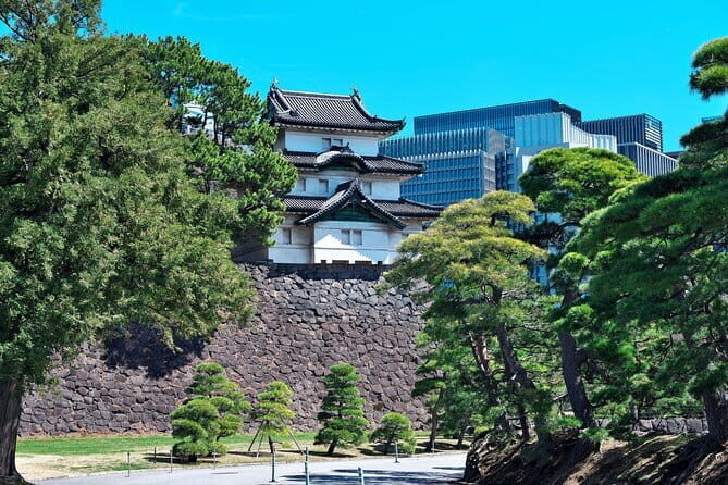 Tóquio: Palácio Imperial - Passeio pela História (Guia PT) - About the Provider