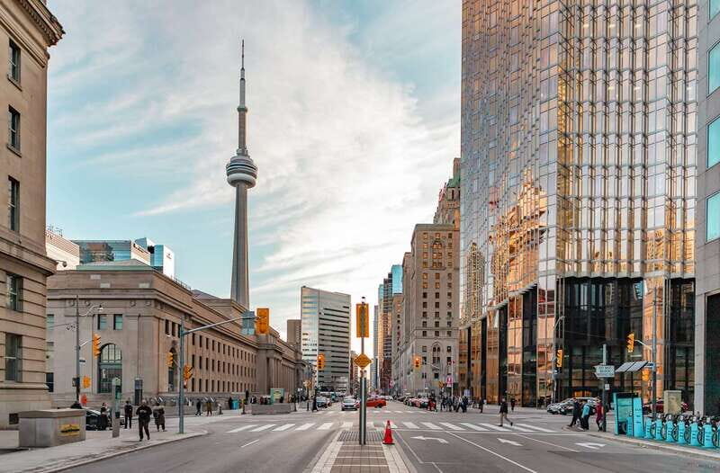 Toronto: 2-Hour Downtown Walking Tour - A Detailed Look at Each Stop