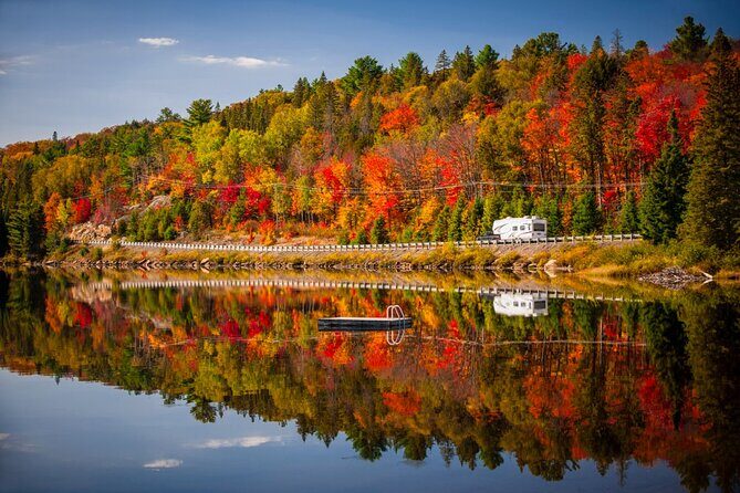 Toronto 4 Day Small Group Tour - Introducing the Toronto 4-Day Small Group Tour: A Balance of Nature, Culture, and Charm