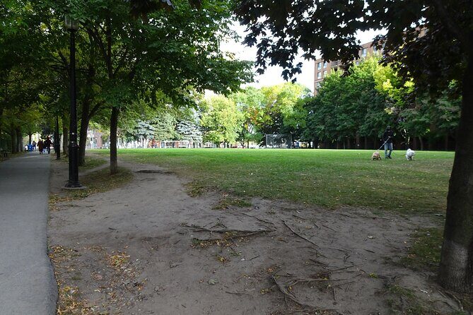 Toronto Distillery District Self-Guided Walking Tour - Introduction