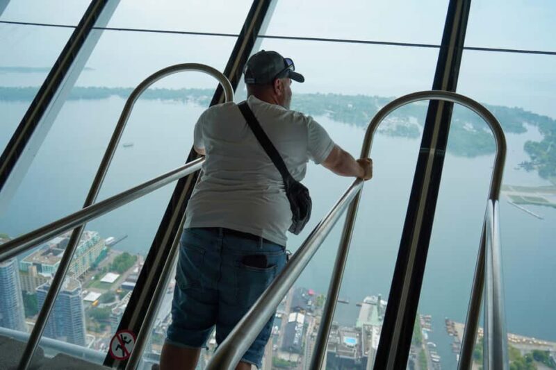 Toronto Downtown Walking Tour With Tower and Harbour Cruise - A Deep Dive into the Tour Experience