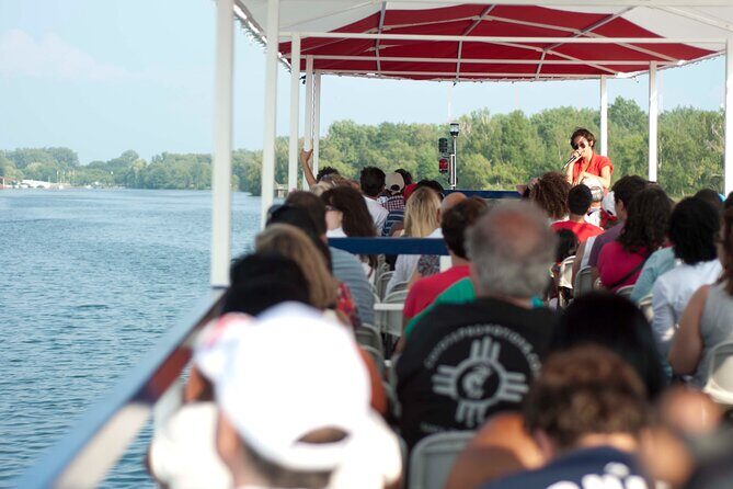 Toronto Harbour and Islands Cruise - Introducing the Experience