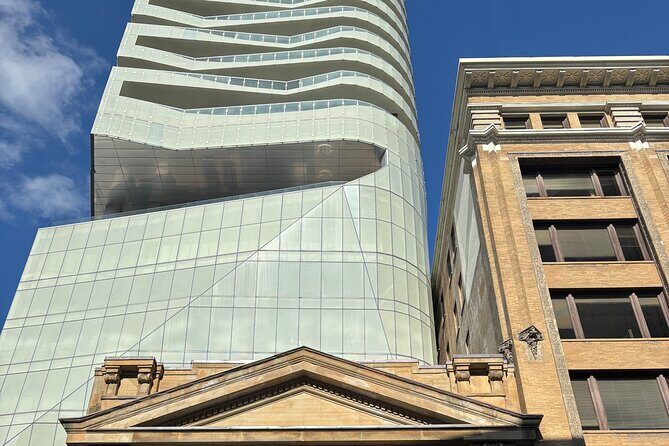 Toronto Highlights Walking Tour with a Local - FAQs