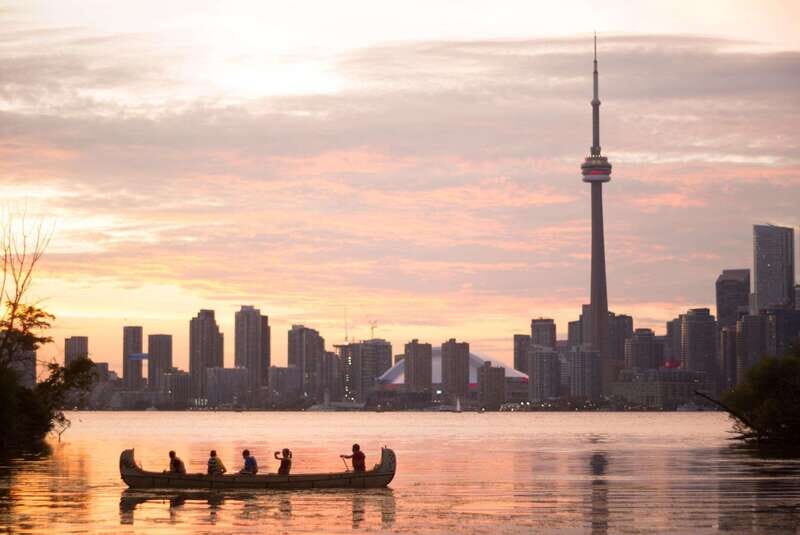 Toronto Islands: Sunset Canoe Tour - Why Travelers Keep Coming Back