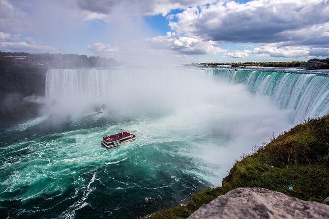 Toronto & Niagara Falls 2 Days Tour - The Review from Travelers