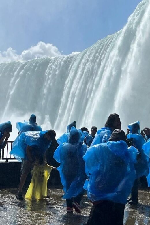Toronto: Niagara Falls Day & Evening Tour + Top Attractions - Exploring Niagara Falls: Free Time and Additional Sites