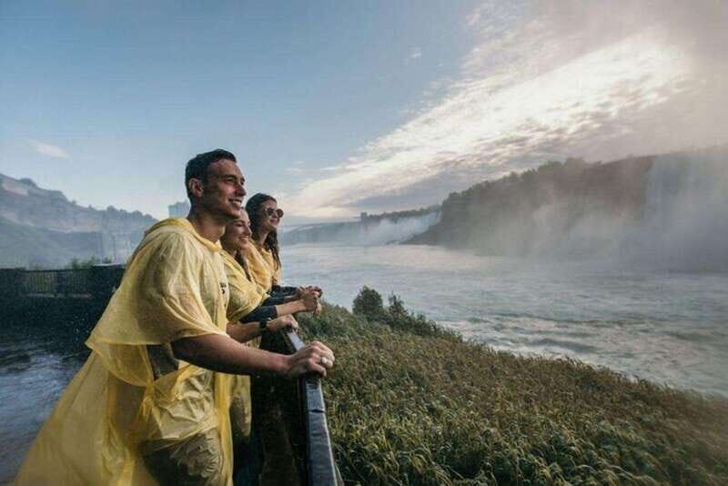 Toronto: Niagara Falls Day Tour - Pricing and Value Considerations