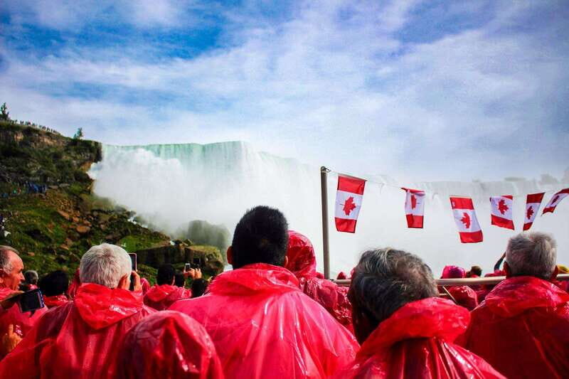 Toronto: Niagara Falls Day Tour with Hornblower Cruise - Key Points