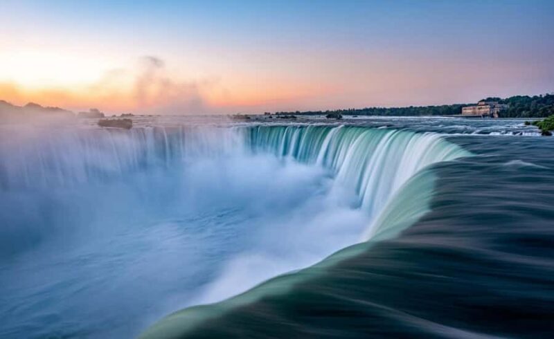 Toronto: Niagara Falls In-Depth Small Group Day Tour w/Boat - Key Points