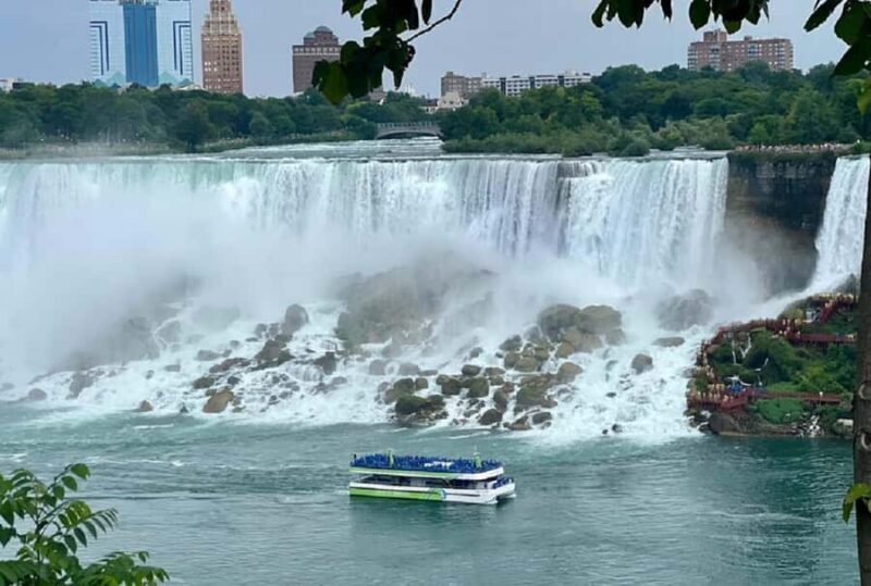 Toronto: Niagara Falls In-Depth Small Group Day Tour w/Boat - Final thoughts