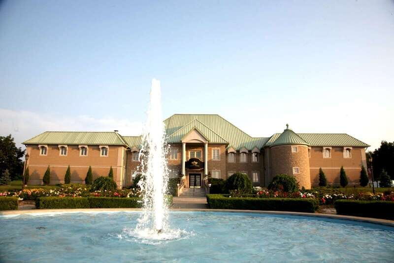 Toronto: Niagara Wineries Tasting Tour & Optional Lunch - FAQ