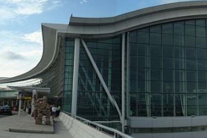 Toronto Pearson Airport Private Transfer Service to Niagara Falls - Why Choose This Private Transfer?