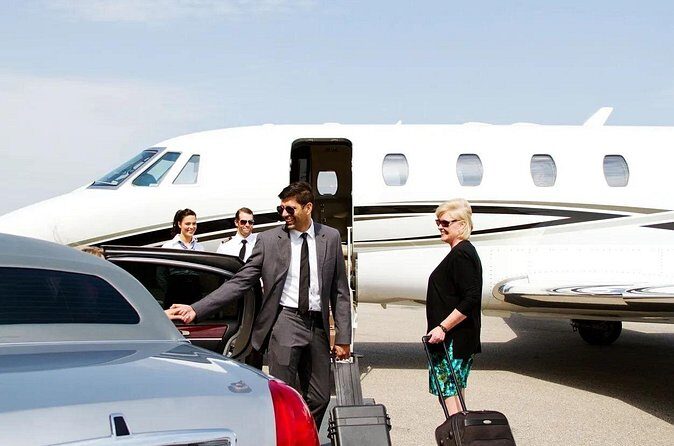 Toronto Pearson Airport Private Transfer Service to Niagara Falls - Who This Service Is Best For