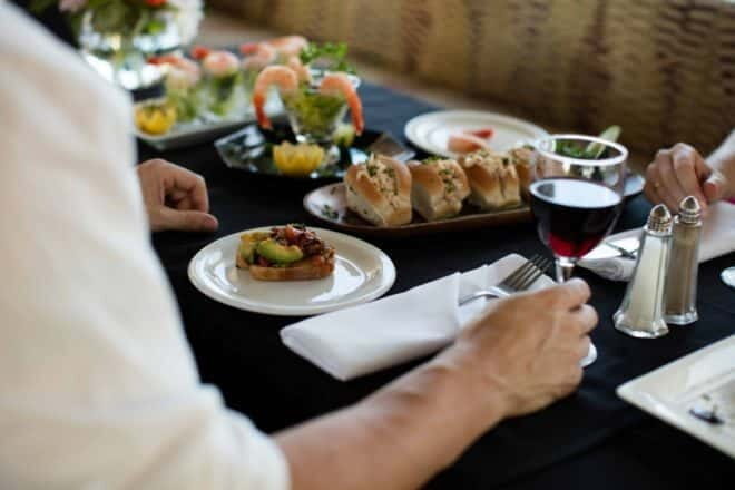 Toronto: Premium Harbor Cruise with Lunch, Brunch, or Dinner - A Detailed Look at the Toronto Harbor Cruise Experience