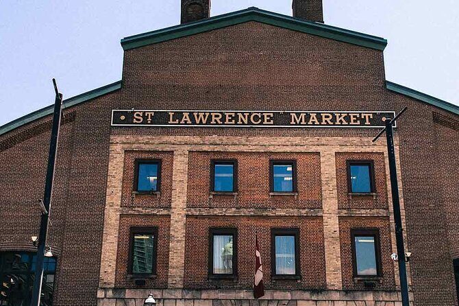 Toronto Private Tour by Walking Experience - Why Choose a Walking Tour in Toronto?