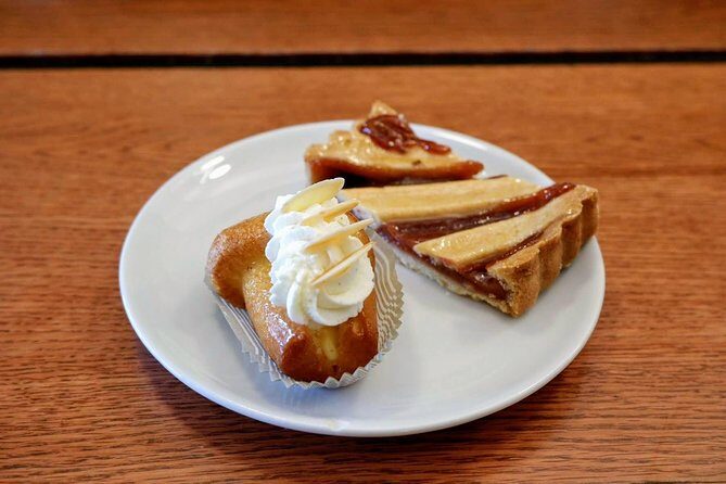 Toronto Queen West Pastry Crawl - A Closer Look at the Toronto Queen West Pastry Crawl
