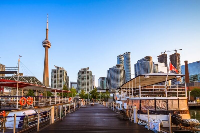Toronto: Shuttle Transfer Between Downtown and Niagara Falls - The Experience: Value and Authenticity