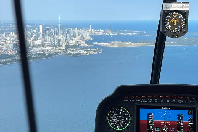 Toronto Skyline Helicopter Tour CN Tower Loop - A Closer Look at the Experience