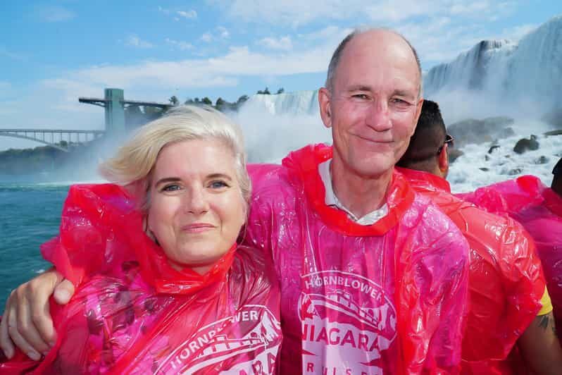 Toronto: Splendours of Niagara Falls Small Group Tour w/Boat - Who Should Consider This Tour?