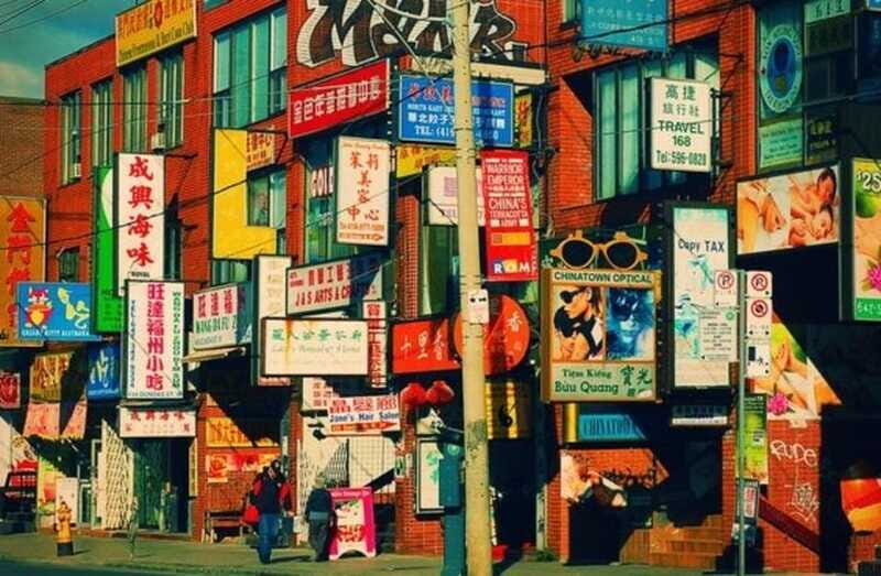 Toronto : Street Art Walking Tour With A Guide - Real-World Experiences & Authentic Insights