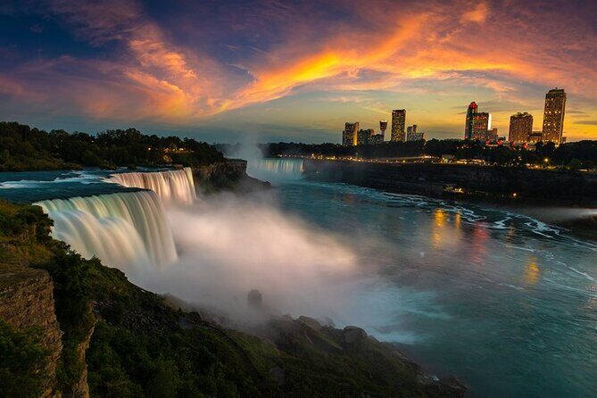 Toronto To Niagara Falls Day and Evening Tour With Boat and Wine - The Itinerary in Detail