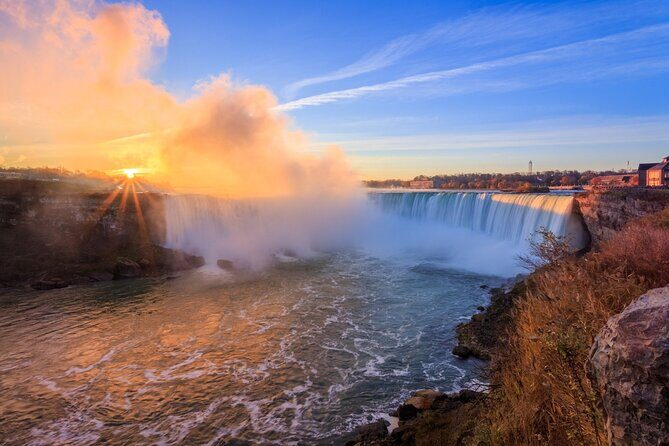 Toronto to Niagara Falls Evening Tour - Authentic Experiences and Authentic Views