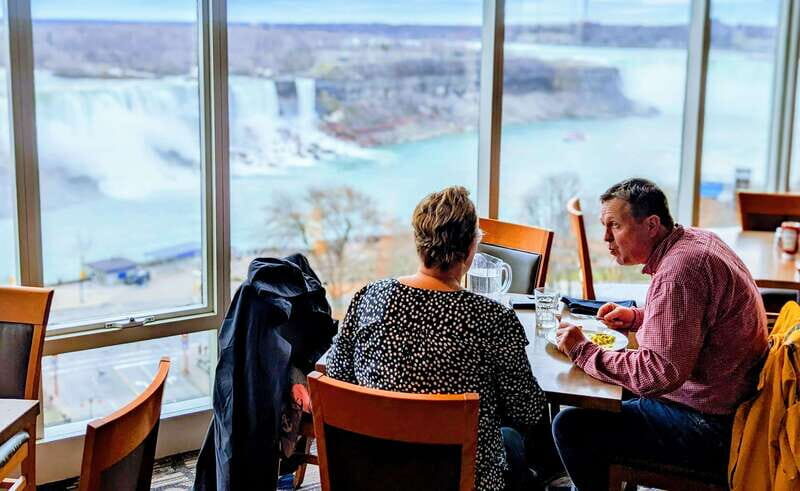 Toronto to Niagara Falls: Evening Tour with Cruise & lights - In-Depth Breakdown of the Itinerary