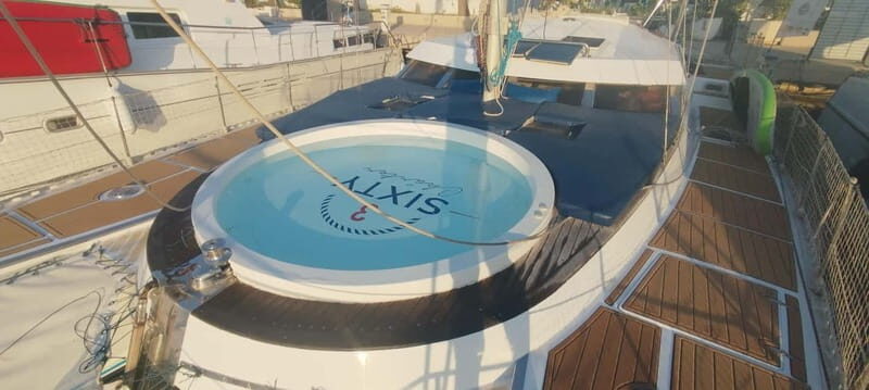 Torrevieja: Catamaran ride and sunset with swimming. - Analyzing the Value