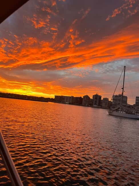 Torrevieja: Private Sunset Boat Tour with Cava - FAQ