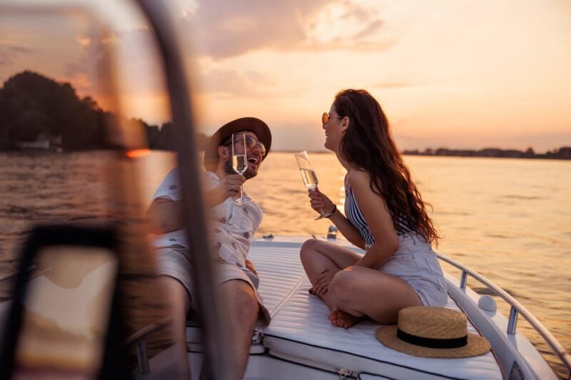 Torrevieja: Sunset onboard + Cava Cup - Why Youll Love This Sunset Cruise in Torrevieja