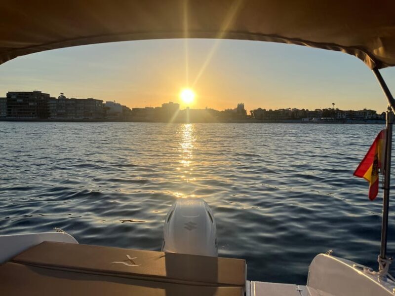 Torrevieja: Sunset onboard + Cava Cup - What Makes This Tour Stand Out