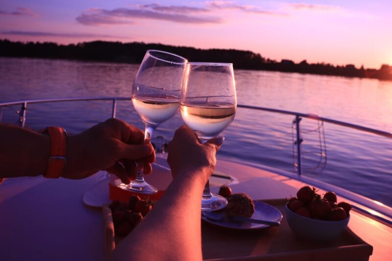 Torrevieja: Sunset onboard + Cava Cup - Who Is This Tour Best For?