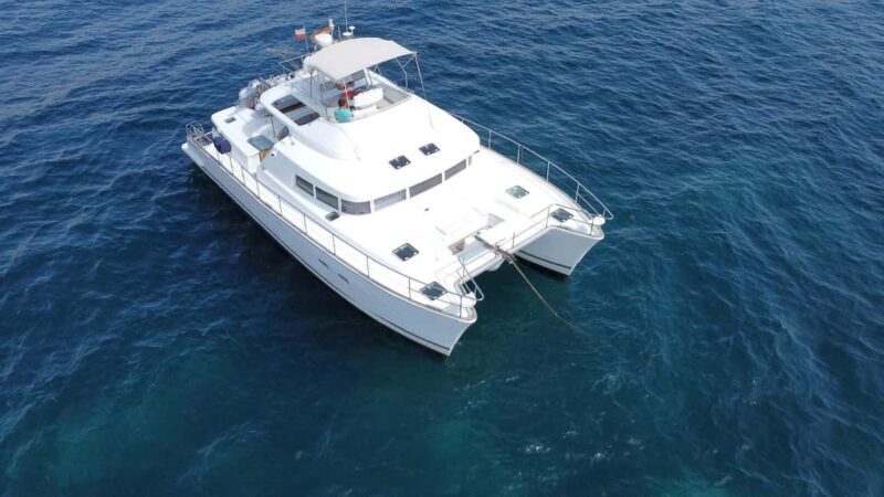 Torrevieja:sunset catamaran tour with champagne - Authentic Experience in a Beautiful Setting