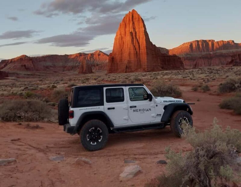 Torrey: Capitol Reef Temples of the Sun & Moon Private Tour - The Itinerary in Detail