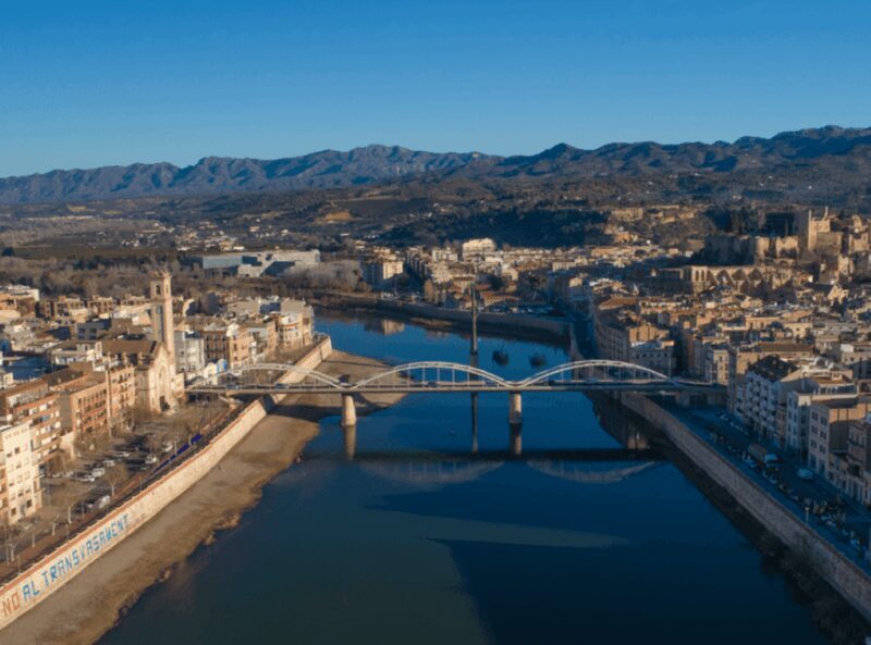 Tortosa: Guided Walking Tour with Cathedral Visit - Key Points