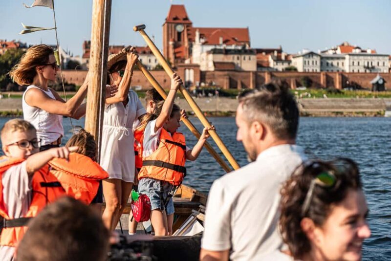 Toru: Scenic Cruise on a Traditional Vistula Wooden Boat - Frequently Asked Questions