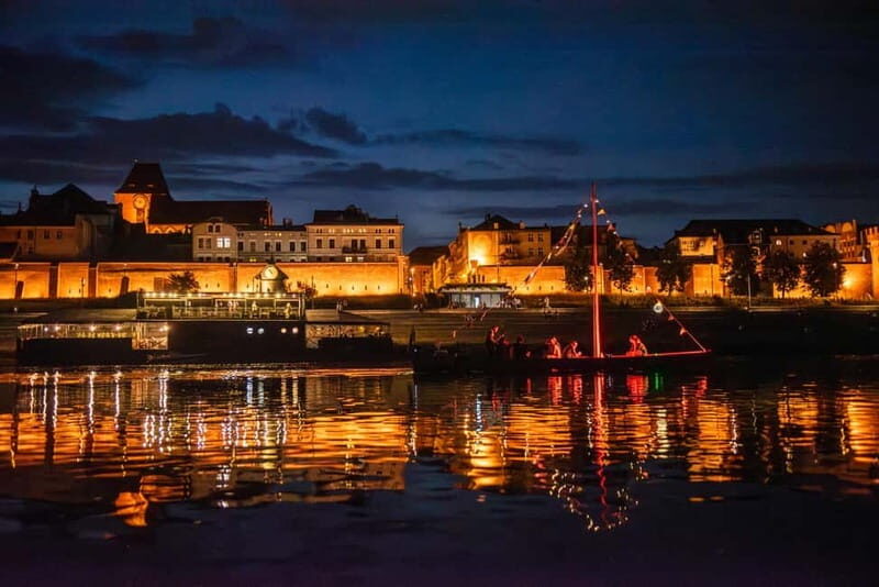 Toru: Toru at Night from a Boat on the Vistula - Who Is This Cruise Best For?
