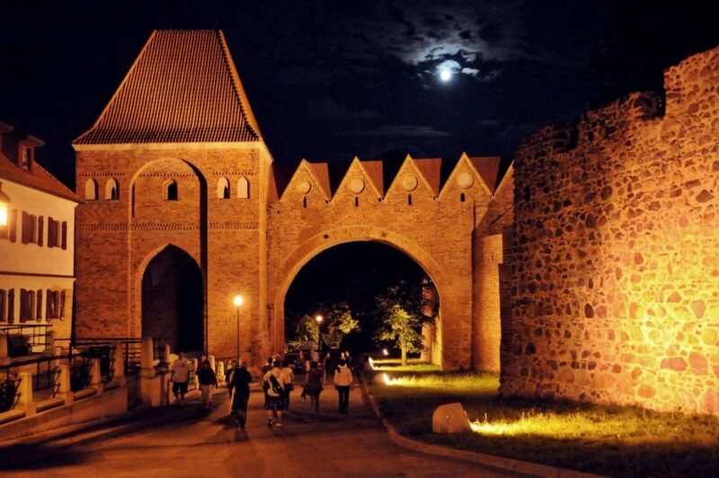Torun: Private Walking Tour of a Medieval Town - Key Points