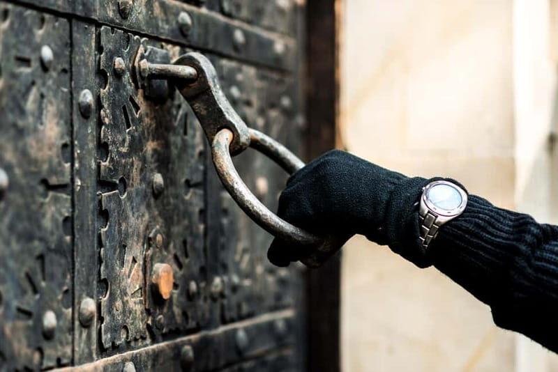 Torun: Spy-Themed Walk & Game with Host/Guide - Discovering Torun with a Spy-Themed Walk & Game