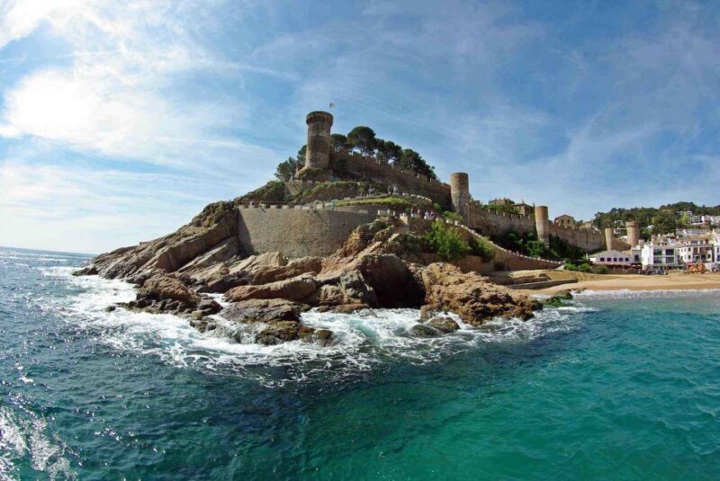 Tossa de Mar: PADI Discovery Scuba Diving in Costa Brava - Key Points